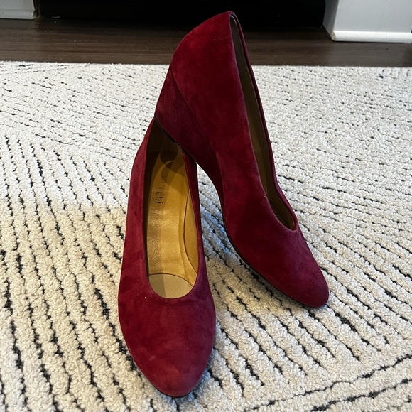 Vaneli | Shoes | Vaneli Dilys Wedge Suede Get 2 Pairs For Price Of ...